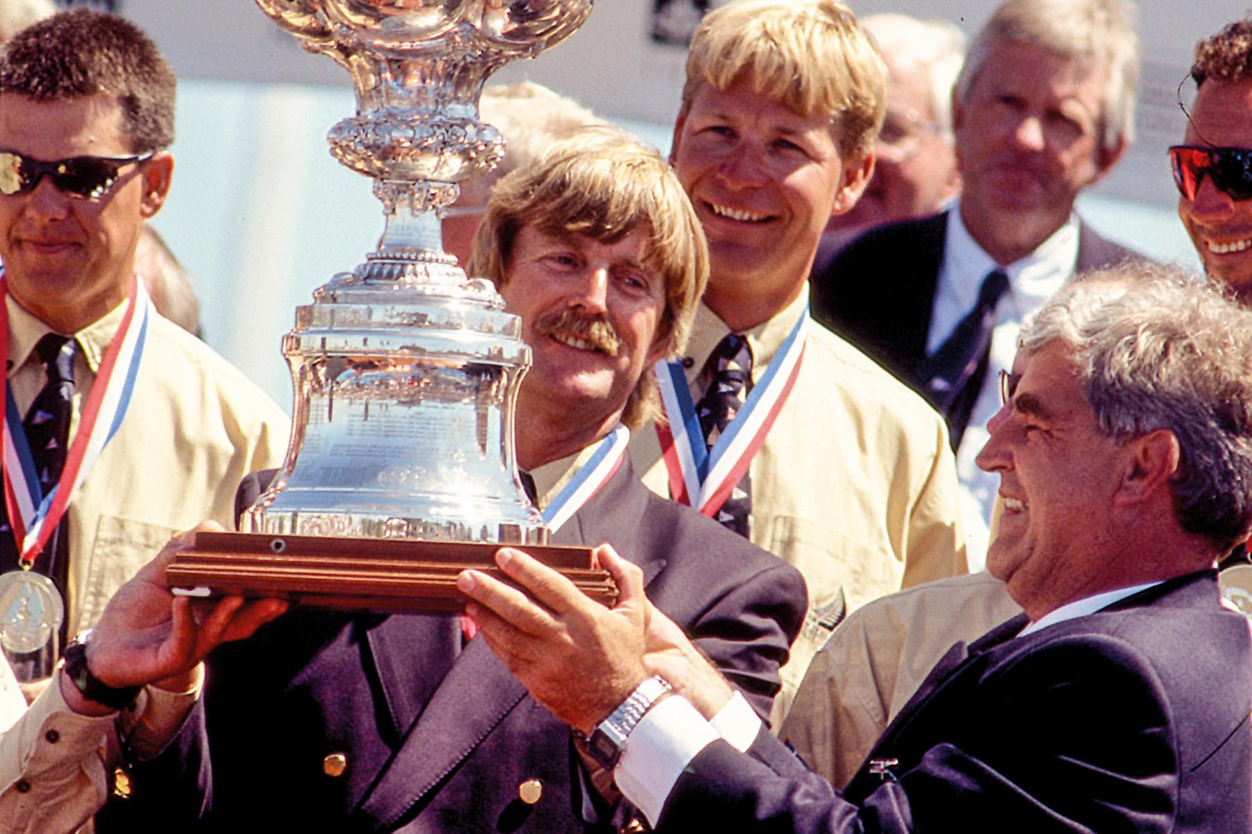 Former RNZYS commodore passes away | Yachting New Zealand